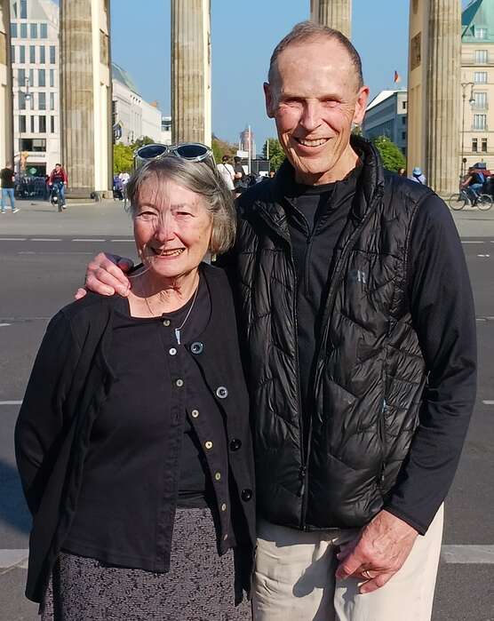 Turning hope into action: Fred and Adele's volunteer journey in Seattle ...