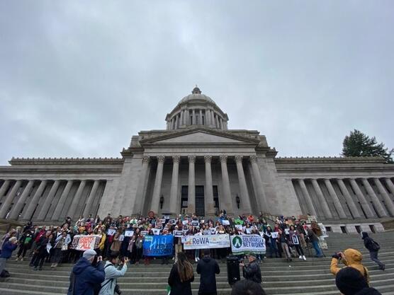 Hundreds gather for Immigrant & Refugee Advocacy Day | International ...