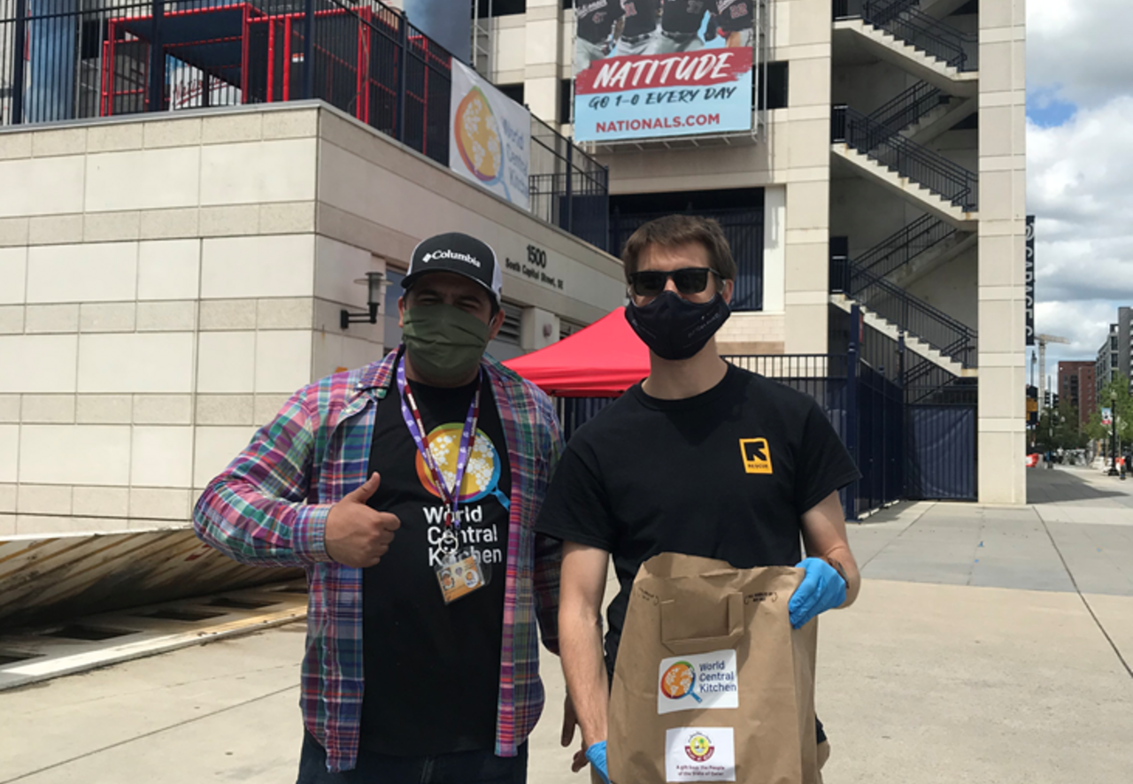 IRC teams up with World Central Kitchen to deliver meals to refugees ...