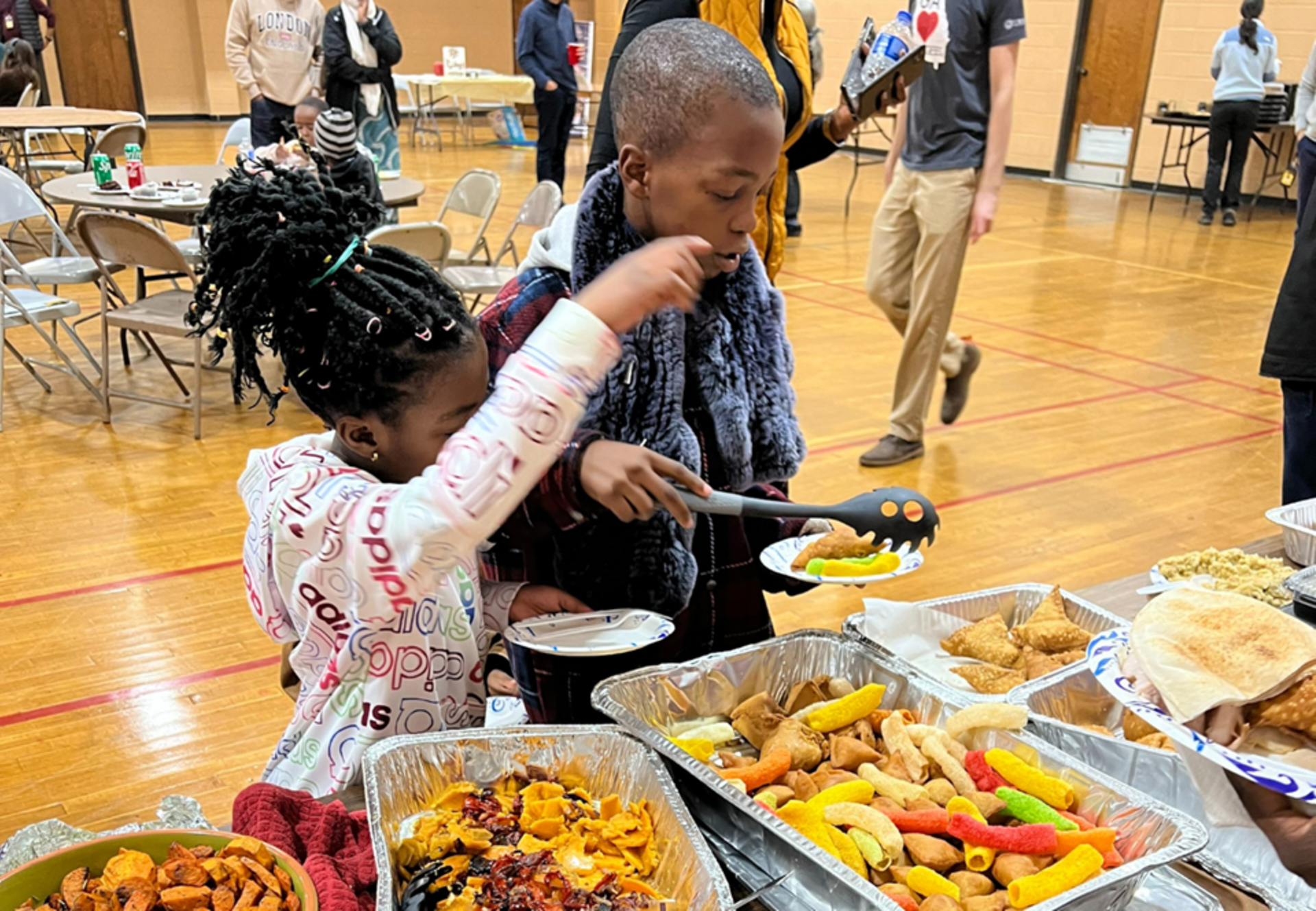 The IRC in Atlanta community gathers for Thanksgiving Feast | The IRC