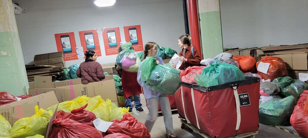 NY Annual Winter Coat Drive Success! | International Rescue Committee (IRC)