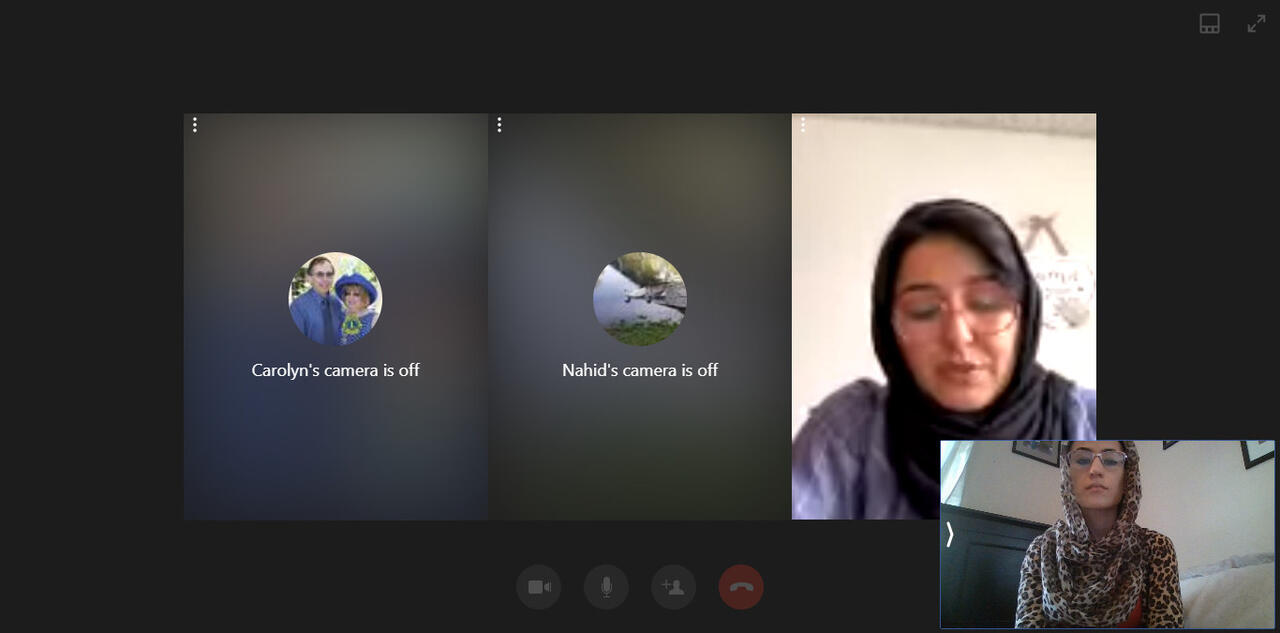 Refugee women gain tech skills during pandemic | The IRC