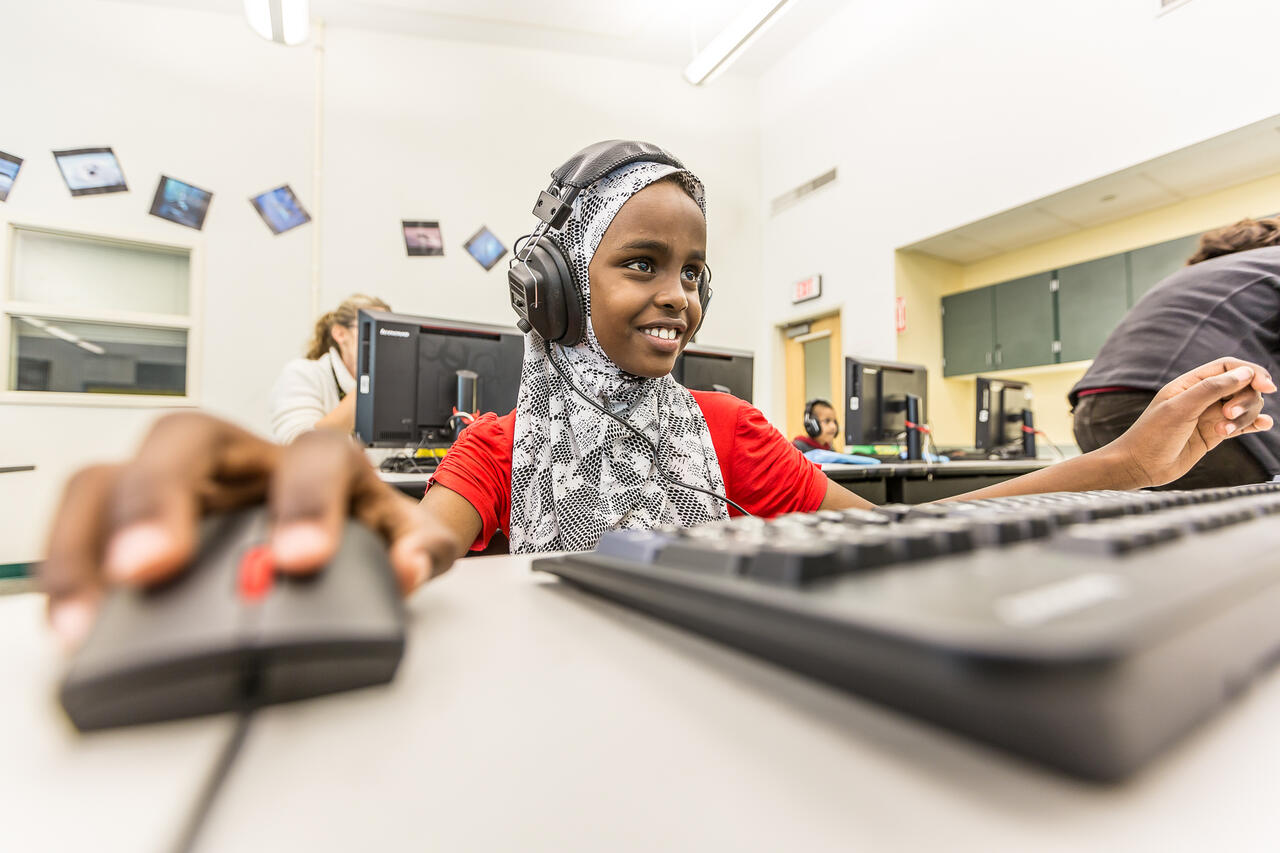 Volunteering goes virtual | International Rescue Committee (IRC)