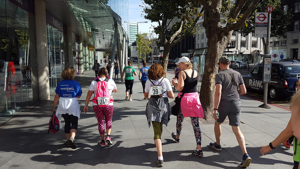 Pictures from the London Marathon Walk | The IRC
