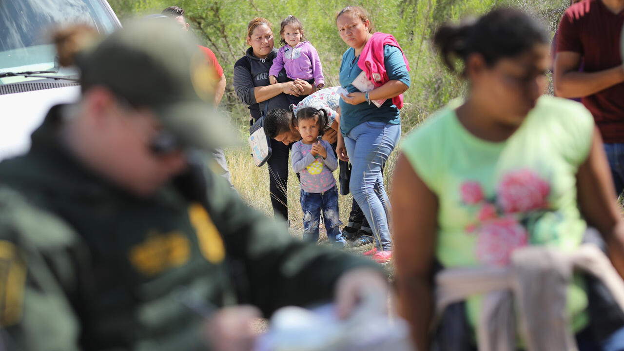 Families seeking asylum from violence in Central America are not ...
