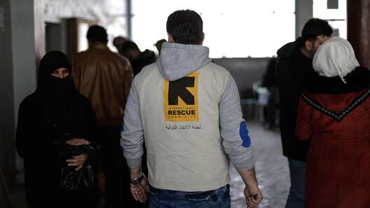 A big sister’s love: one Syrian girl’s story from Idlib | The IRC